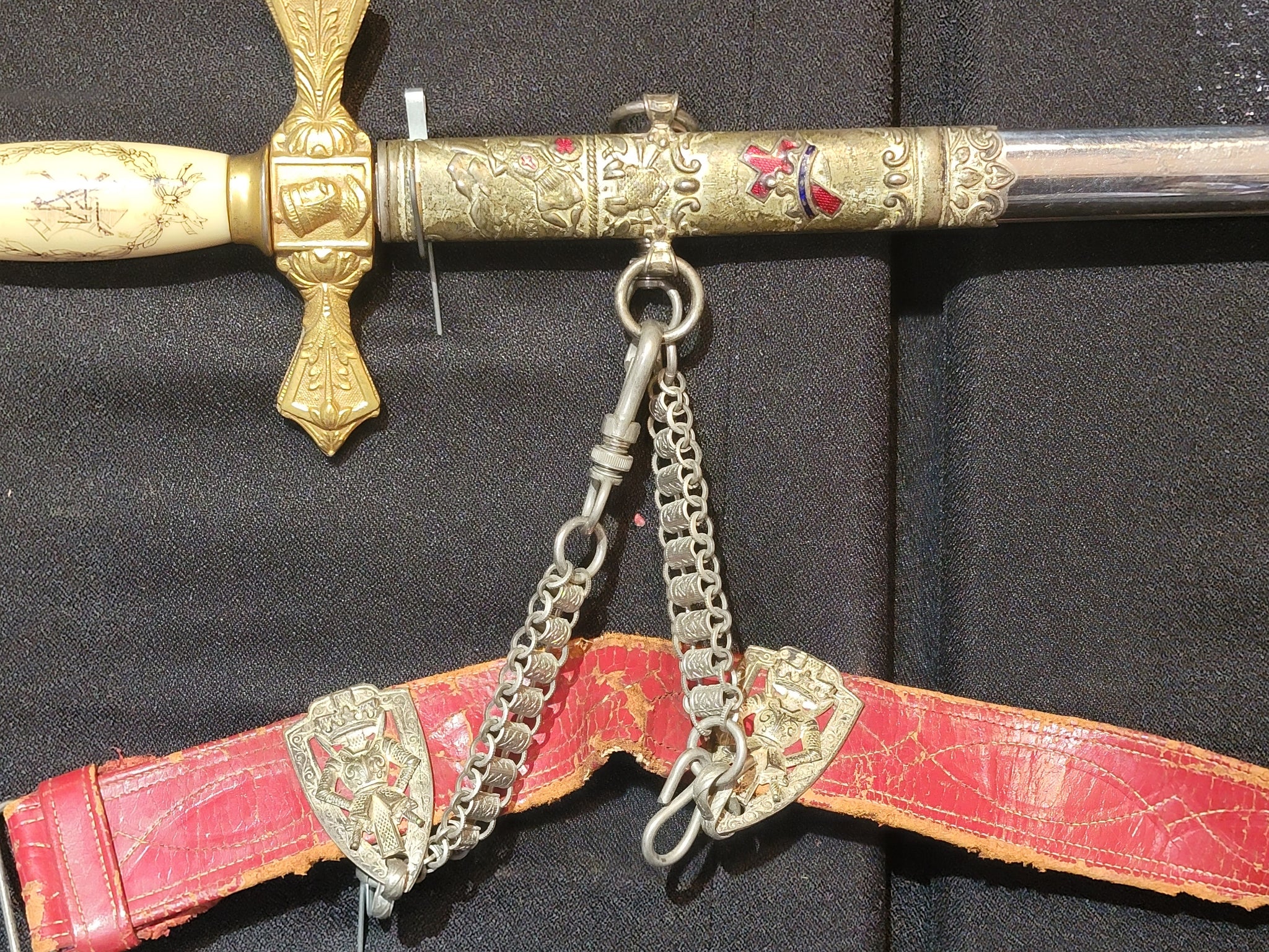 Masonic Knights Templar Ceremonial Dress Sword, Scabbard, and Belt ...